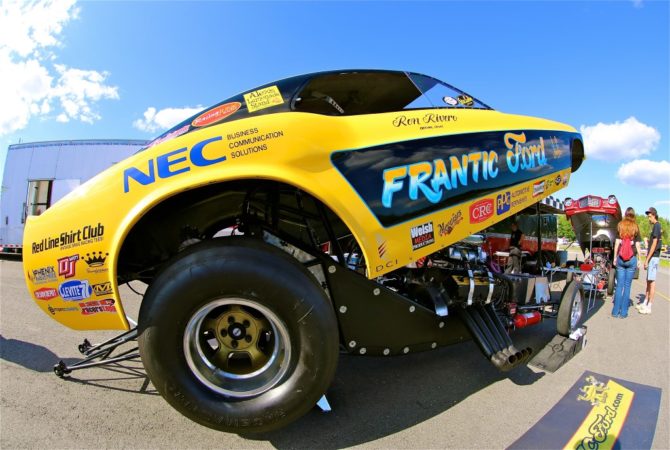 Frantic Ford Nitro Funny Car Team | CarBuff Network