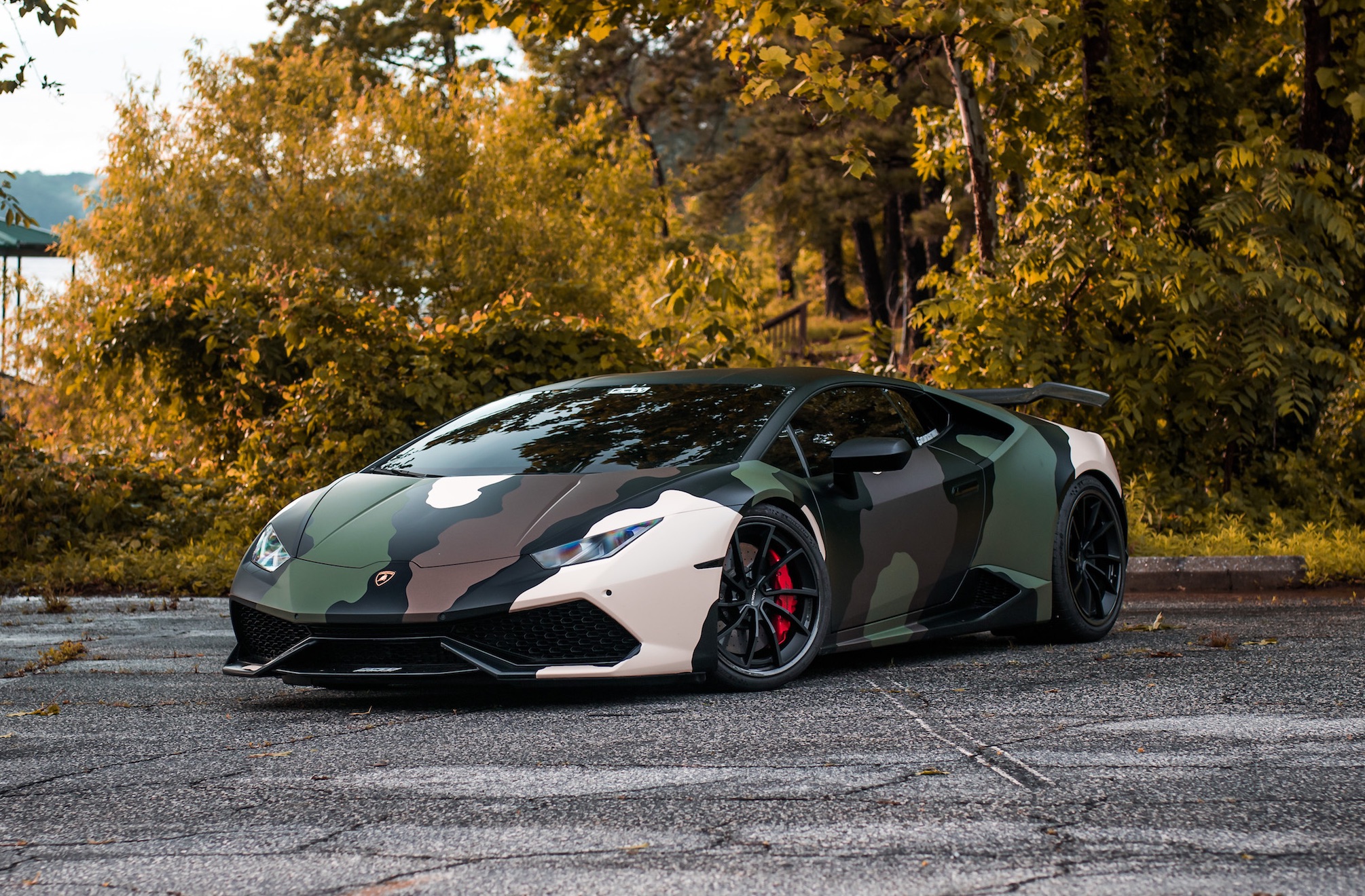 Atlanta Custom Wraps' Camo-Wrapped Lamborghini Huracan on Forgeline ...