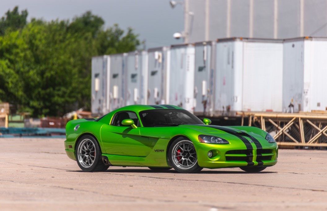 Cameron Underwood's "Grinch" Dodge Viper on Forgeline GA3R-6 Wheels ...