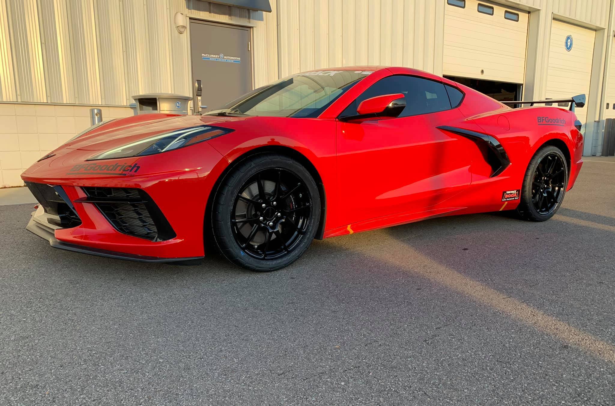 Rob Clark’s C8 Corvette on Forgeline Monoblock GA1R Open Lug Wheels ...