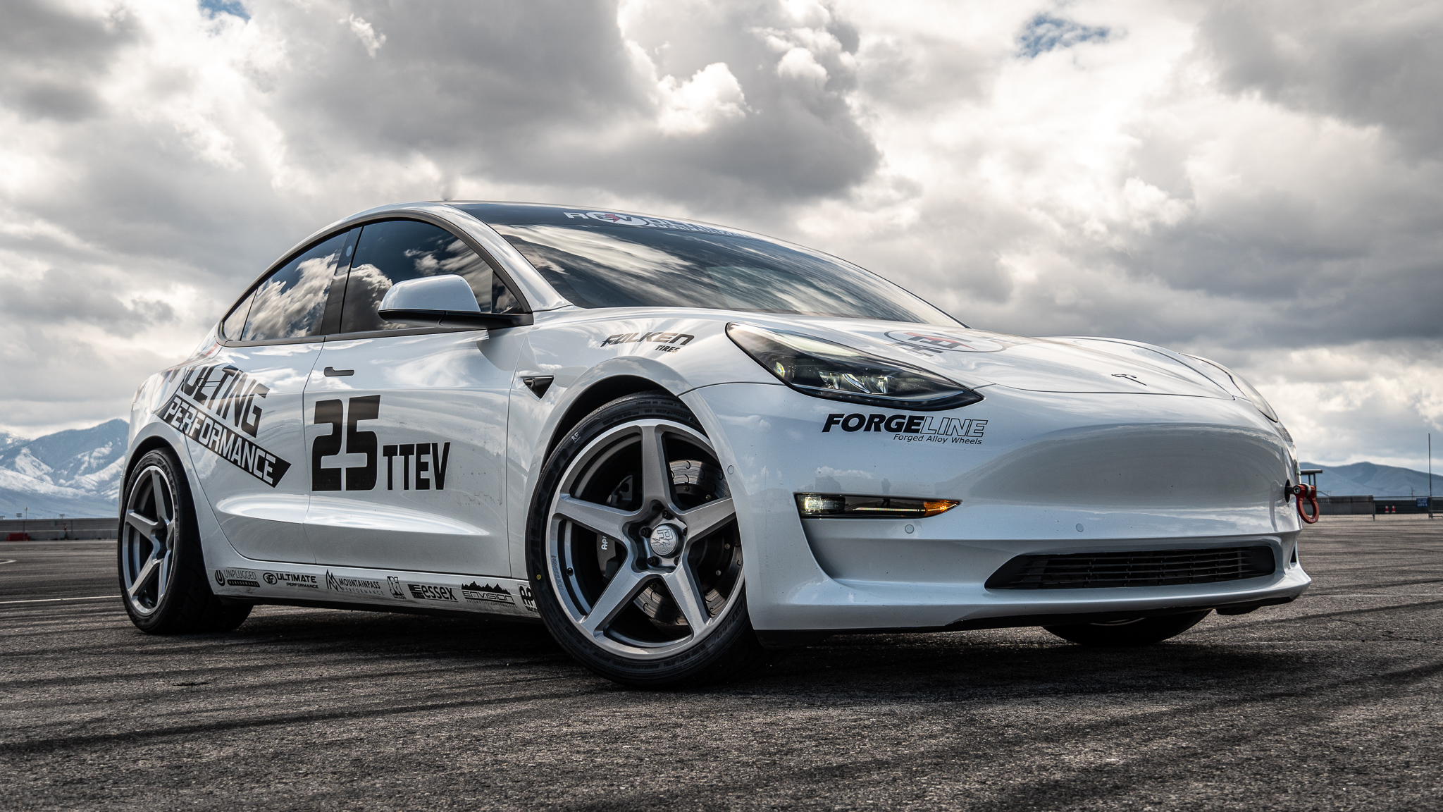 Revolting Performance's “Matilda” Telsa Model 3 on Forgeline CF1 Open ...