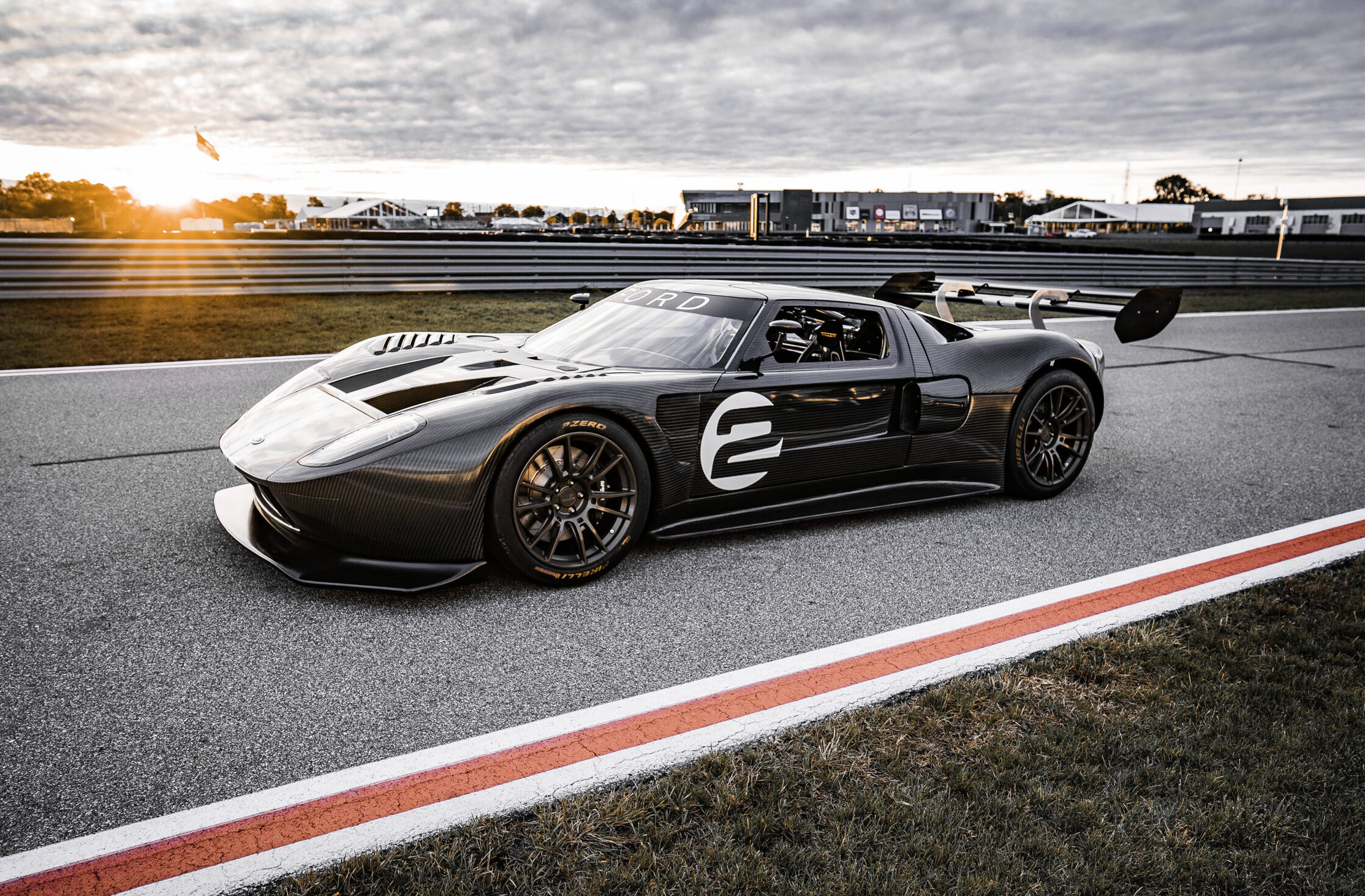 GT1 Carbon Ford GT Track Machine on Forgeline SS1R 5-Lug Wheels - CarBuff Network