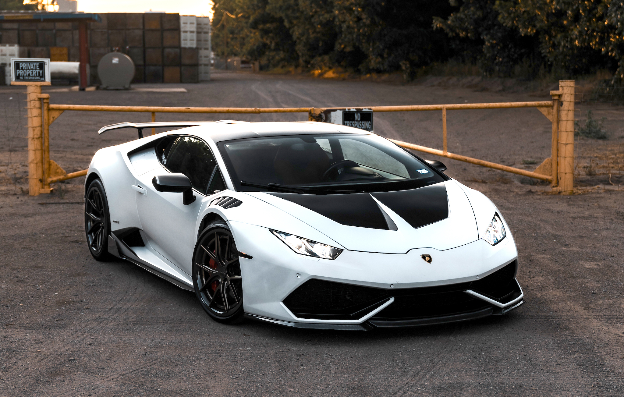 Johnny's Lamborghini Huracan on Forgeline CF201 Wheels - CarBuff Network