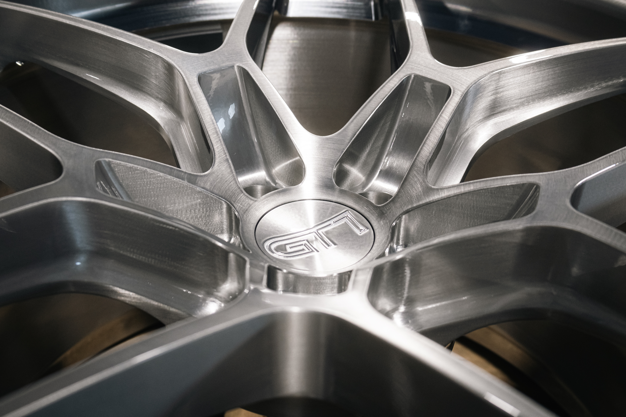 Work of Art: Forgeline Forged Monoblock VV1R - CarBuff Network