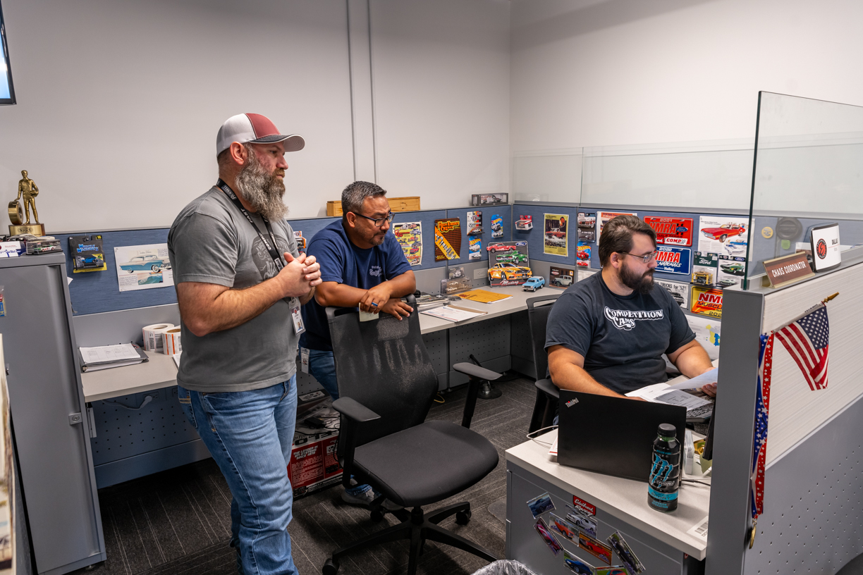 The EG Tech Line — Here To Help - CarBuff Network